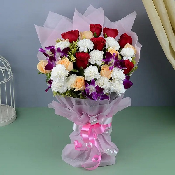 Order Mix Blooms online | Get same day delivery PAN India in 3 hours