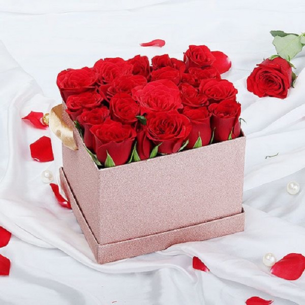 Order Classic Roses Love online | Get same day delivery PAN India in 3 ...