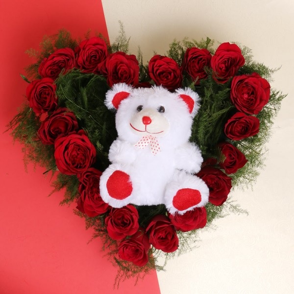 Order Teddy With Heart online | Get same day delivery PAN India in 3 hours